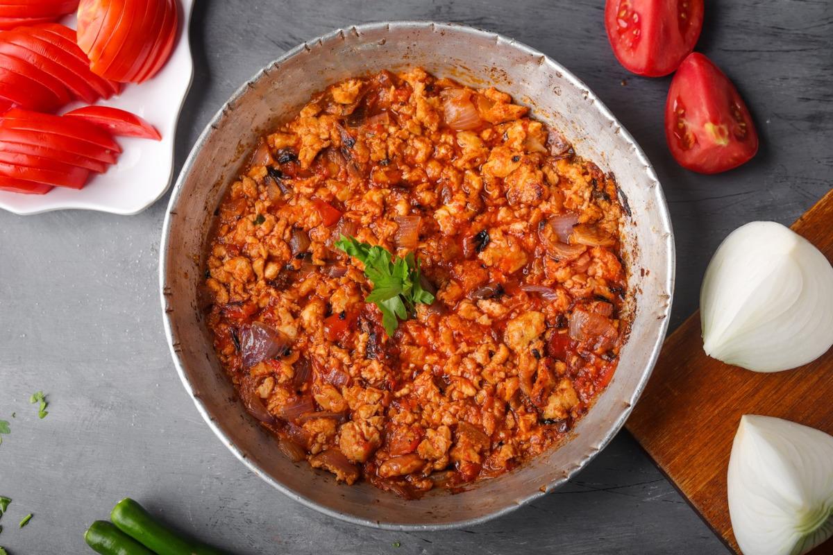 Order online from Alrafidain Restaurant And Grills restaurants ...